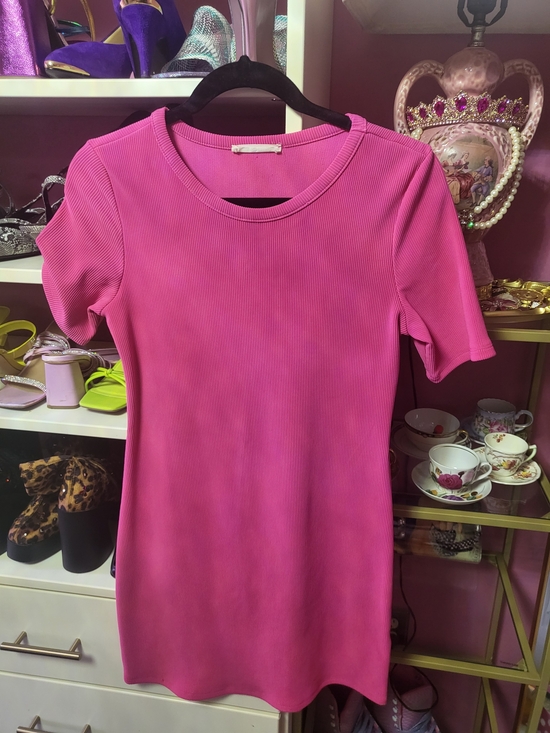 Dresses | Bright Pink Ribbed Short Sleeve Dress | Poshmark